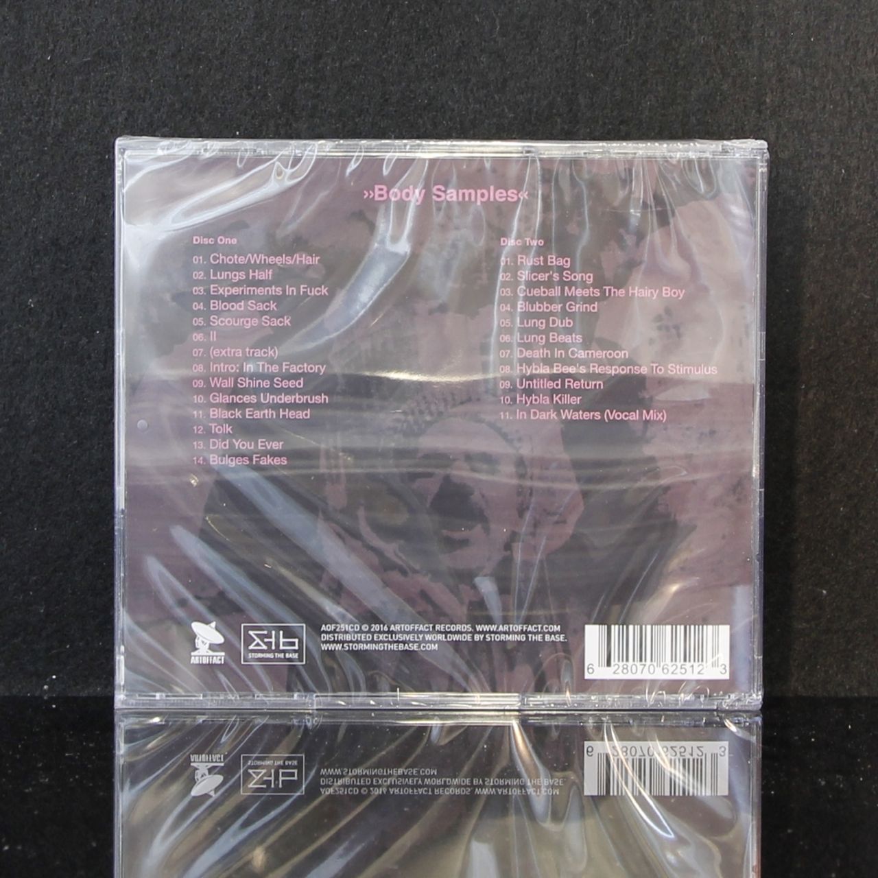 CONTROLLED BLEEDING - Body Samples - Soleilmoon.com